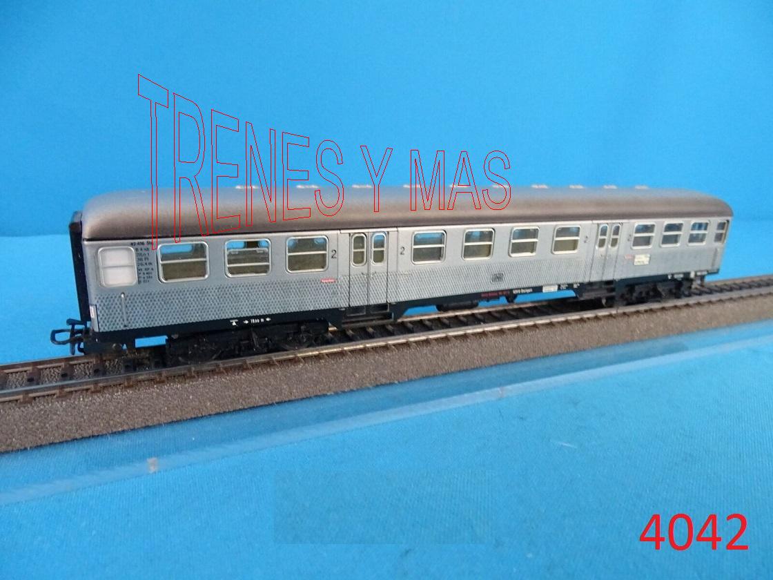C. Pasajeros DB MARKLIN - 4042 - Trenesymas