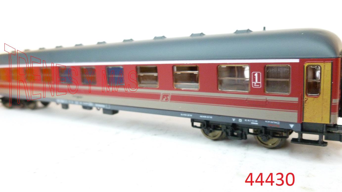 C. Pasajeros FS MARKLIN ROCO - 44430 - Trenesymas