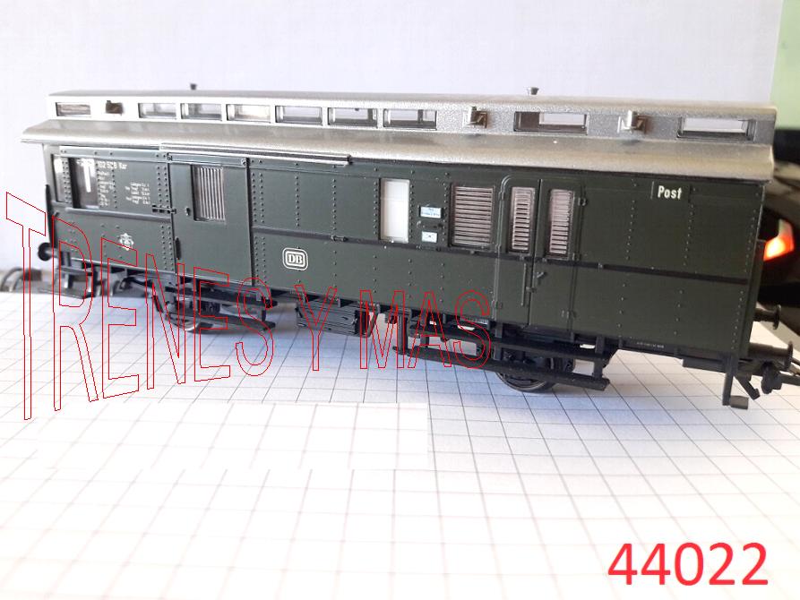 C. Correos DB ROCO # 44022 - Trenesymas