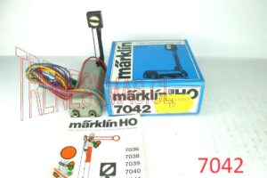 SEMÁFORO DE PATIO MARKLIN # 7042 - Trenesymas