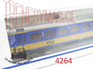 C. Pasajeros NS MARKLIN # 4264 - Trenesymas